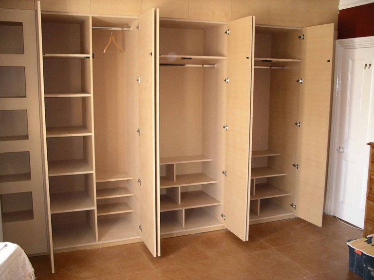 Wardrobe Guide : Hinged vs Sliding Doors – Interior Era