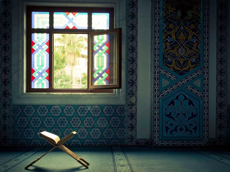 Islamic Prayer Space at Home – Interior Era