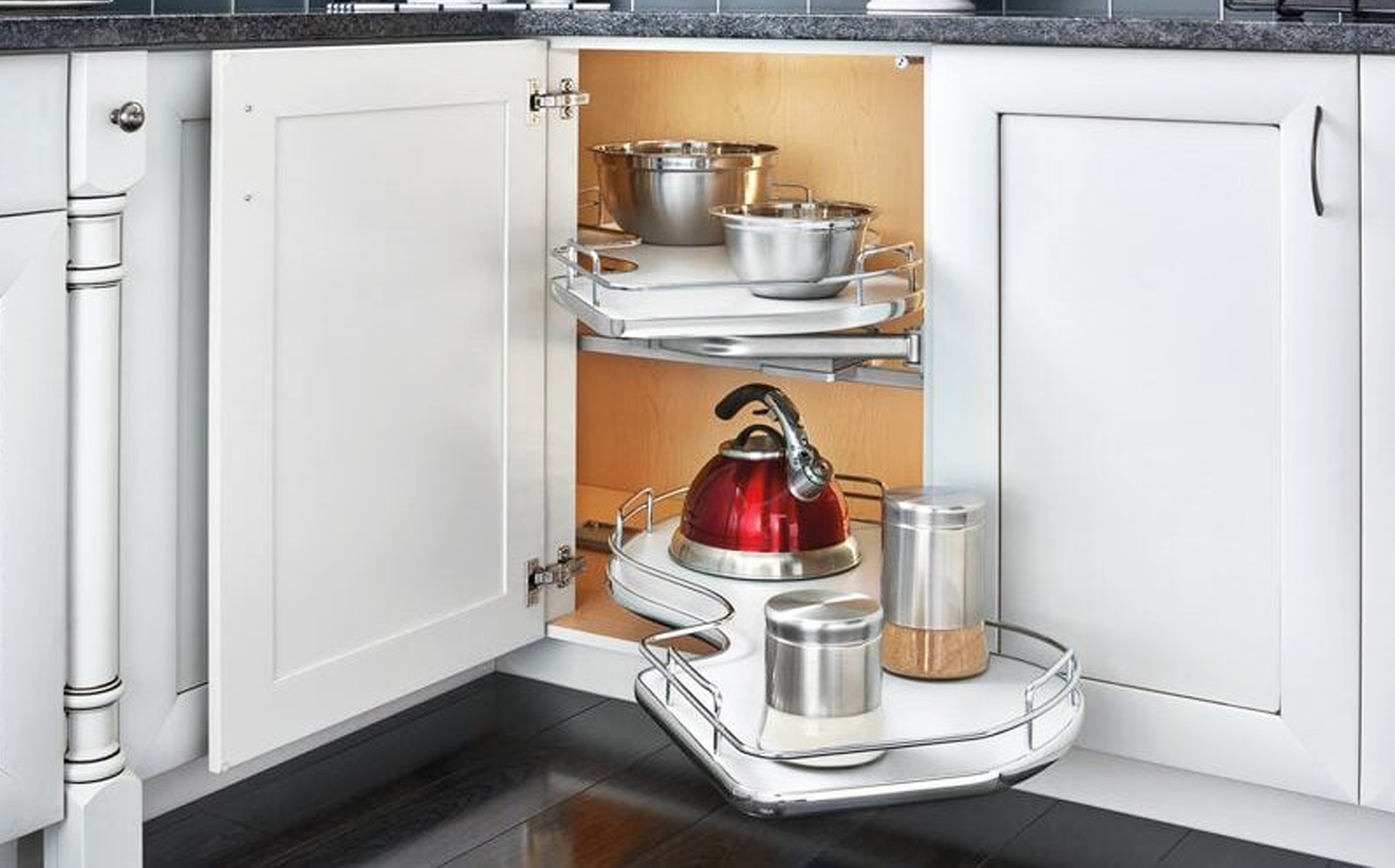 Corner Solutions for the Modern Kitchen – Interior Era